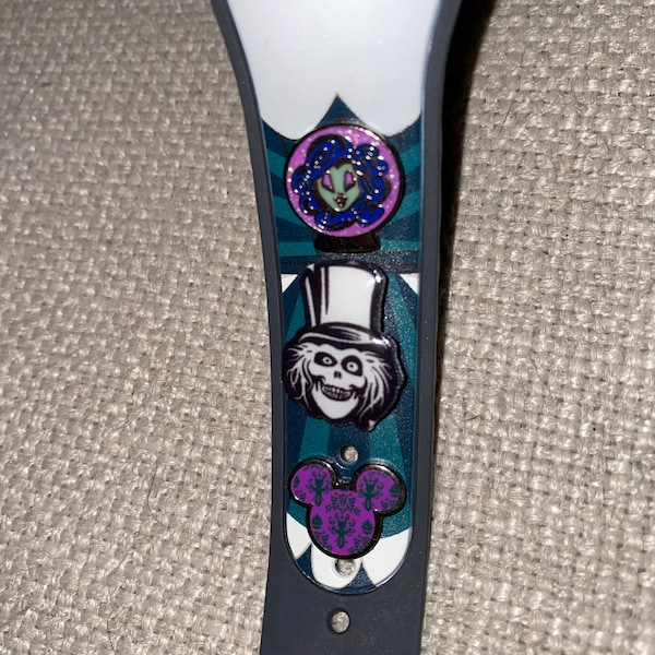 Disney Haunted Mansion Hatbox Ghost Magic Band Charm, Magic Band Decals ...
