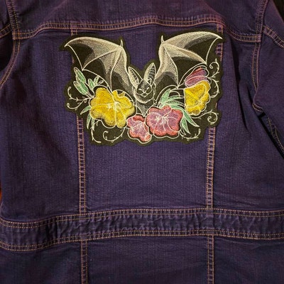 Sci Fi Robot and Ray Gun Literary Magic Iron on Embroidery Patch ...