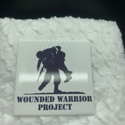 Wounded Warrior Projects American Carrying Soldier Military Veteran ...