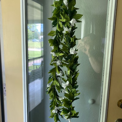 Traditional Maile Lei With White Tuberose artificial - Etsy