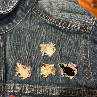 Crayon Set Enamel Pin, Retro Pin, Hard Enamel Pin, Crayon Art, Gift for ...