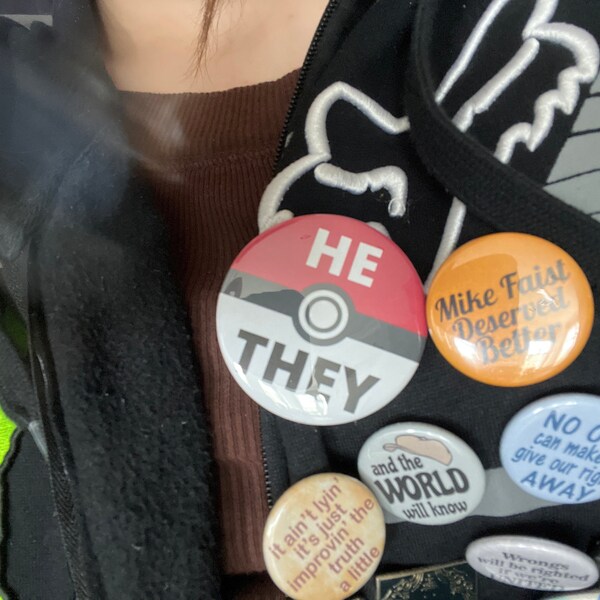 Proud Parent, Proud Mom, Proud Dad Buttons, LGBTQ+ Rainbow 1.25 in and ...