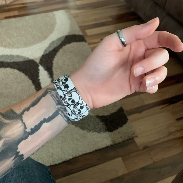 Skull Themed Engraved Silicone Watch Band - Etsy
