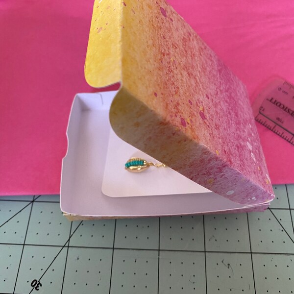 Earring Box Template, Earring Display Box SVG, Keychain Gift Box DXF ...