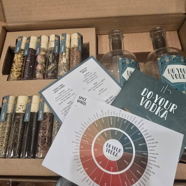 DIY Rum Making Kit: Craft Your Own Flavored Rum - Cocktail Lover Gift ...