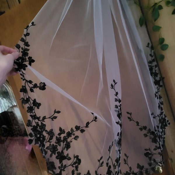Black Lace Veil Gothic Cathedral Wedding Veil Black Floral Lace Veil ...