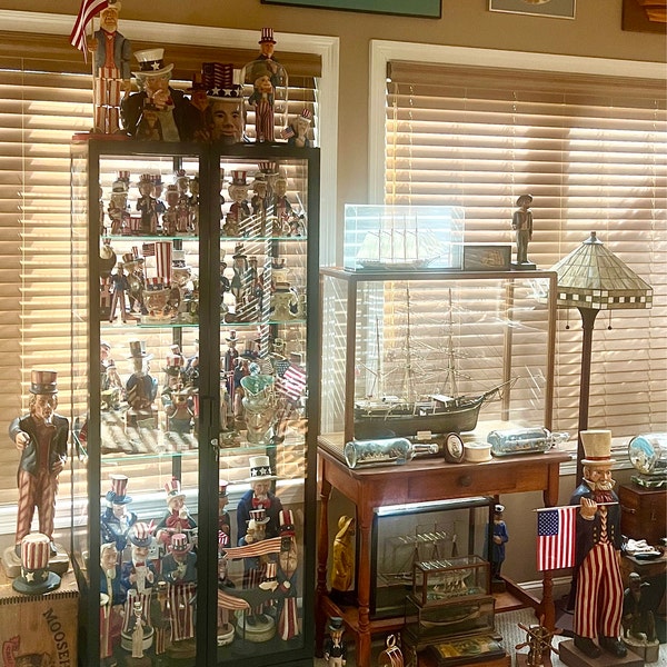 Creepy Hee Hee Ghost Looking up Standing on Skulls Figurine Halloween ...