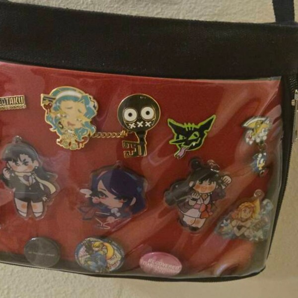 Crossbody Ita Bag, Pin Display Bag, Itabag, Window Bag, Pin Cross Body ...