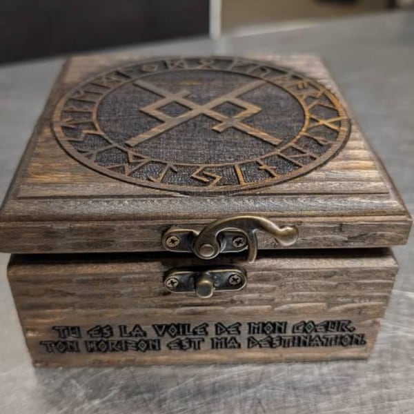 Viking Box Engraved With the Vegvisir Surrounded by the Futhark Runes ...