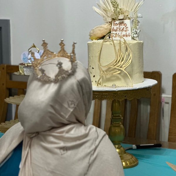 Hijabi Line Art Cake Charm | Range of Size & Colour Options - Etsy