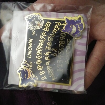 Gengar Ouija Board Enamel Pin - Etsy