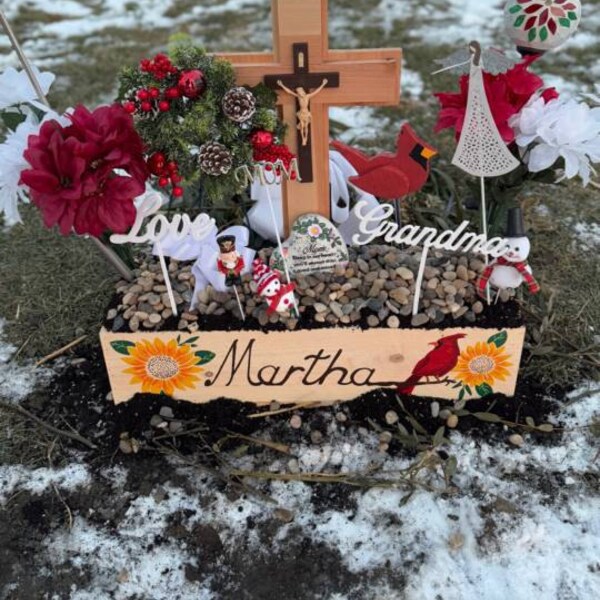 Handmade Cedar Garden Cemetery Box With Cross - Etsy