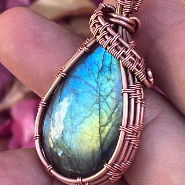 Natural Ruby Leaf Carving , Ruby Hand Carved, Gemstone Ruby Carving ...