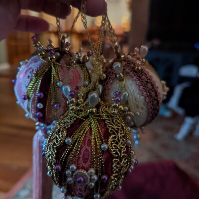 Victorian Styled Christmas Tree Ornaments cordelia - Etsy