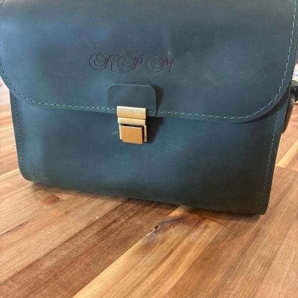 Green Leather Photography Bag, Custom Camera Bag, Engraved Camera Case ...