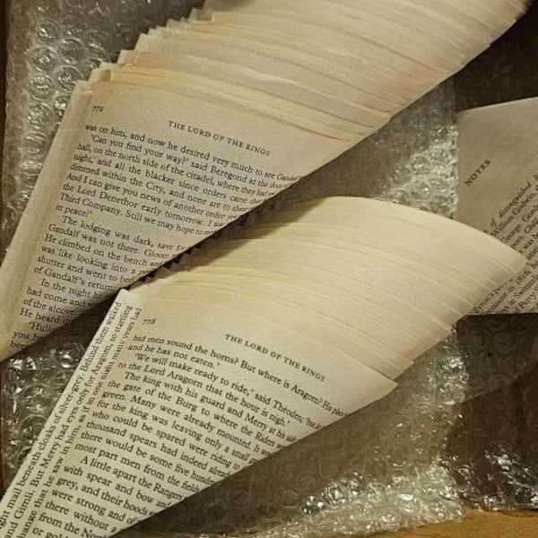 Doctor Who Book Page Origami Heart Handfolded Decorations, Dr Who ...