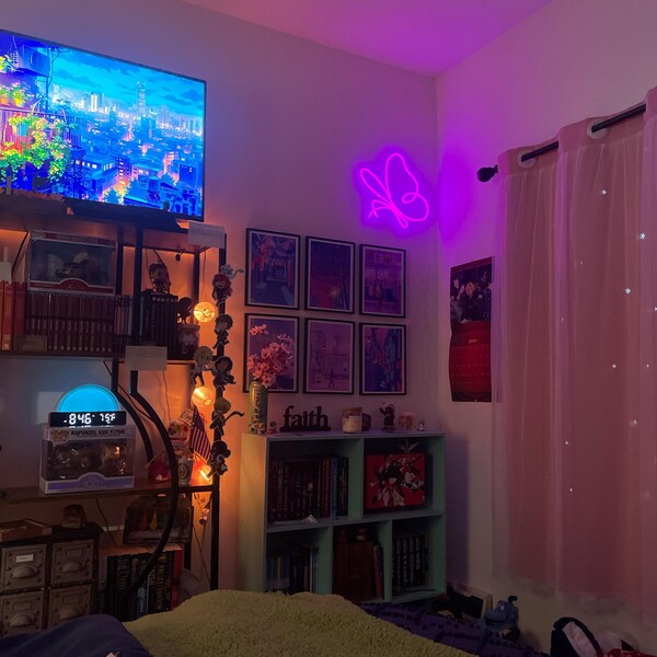 Teacher Name Neon Sign for Classroom, in This Classroom Neon Sign ...