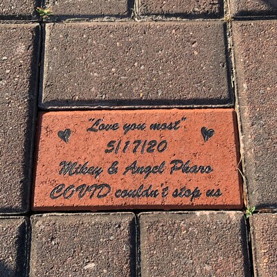 Engraved Brick, Personalized Engraved Permanent Memorial Brick for ...