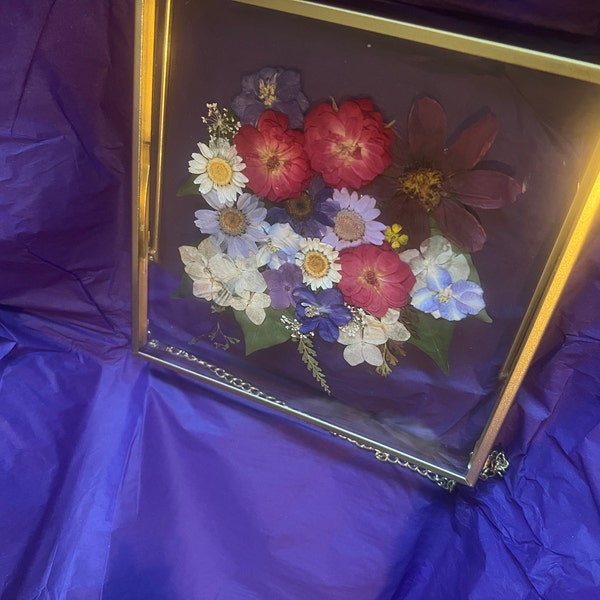 Handpainted and Embellished Shells - Etsy