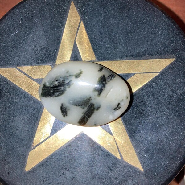 Pink Apricot Agate Crystal Tumbled Stone Polished Stone Gemstone ...