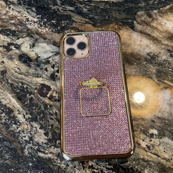 IPhone 13, iPhone 13 Mini, iPhone 13 Pro, iPhone 13 Pro Max With Gold ...