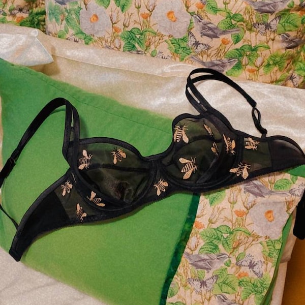 Bees on Black Bra Kit | Black Beauty Bra - Etsy