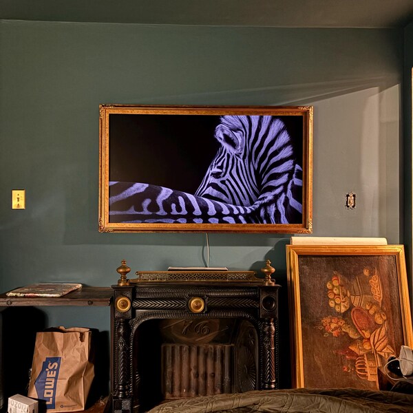 Colonial Style Ornate Wood Frame, Vintage Frame, Distressed White, Old ...