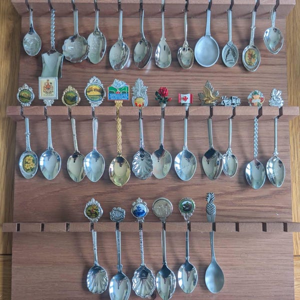 48pc Wooden Thimble Display Rack ( Mahogany Finish ) - Etsy UK