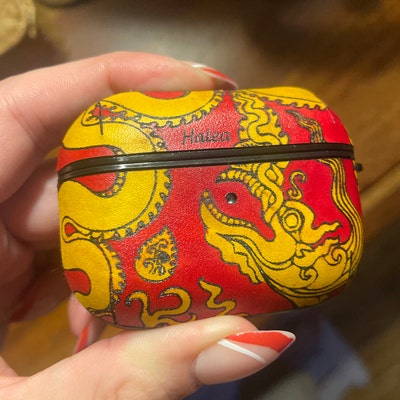 Hand-drawn Pi Xiu Design for Airpods 3 and Pro, Pro 2 Personalized ...