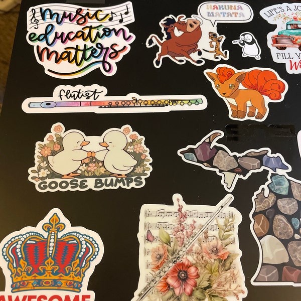 Goose Bumps Funny Sticker | Cute Animal Sticker - Etsy