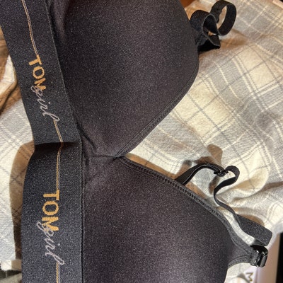 28F / 28DDD Black Bralette, Bra With Hook and Loop Back Closure, Hard ...