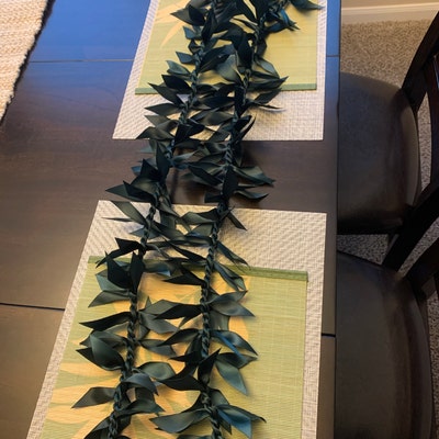 Ti Leaf Ribbon Lei - Etsy