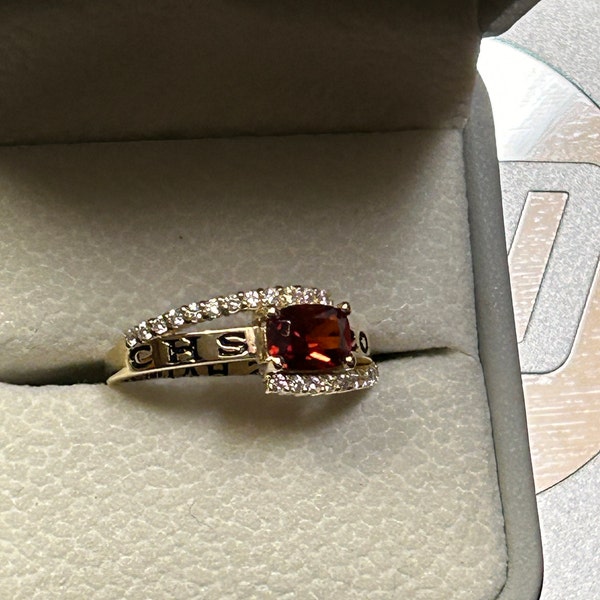 Customizable Class Ring for Women, College and High School Ring ...