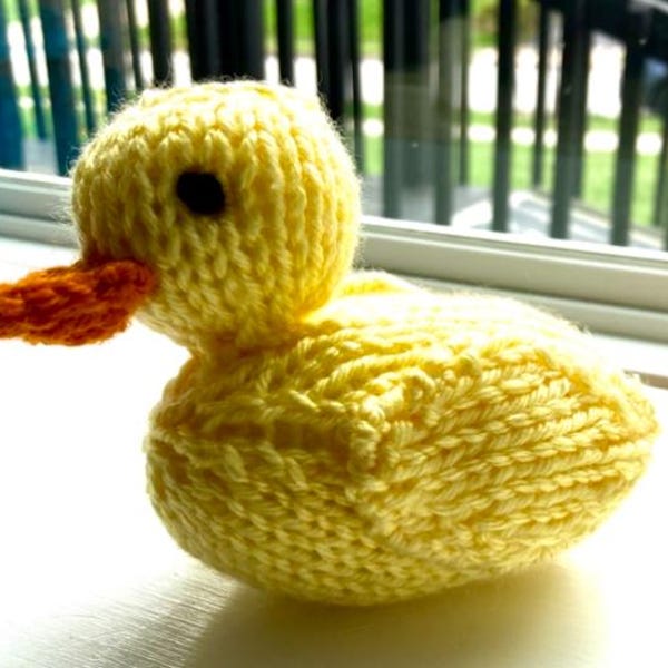 Rubber Ducks Knitting Pattern - PDF - Cute Rubber Duckies! Easy ...