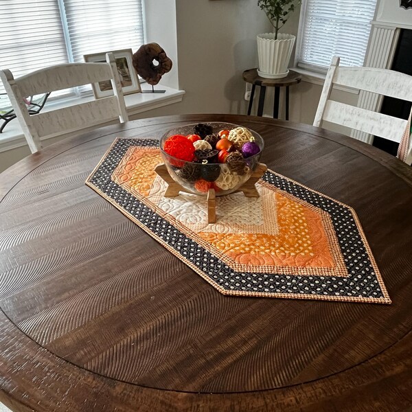 Patchwork Quilted Table Topper or Wall Quilt Hanging, Homemade Spring ...