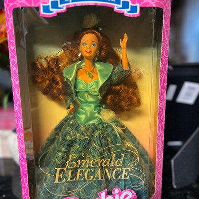 1997 Graduation Barbie Class of 1997 Graduate NRFB Fashion Doll 1990s ...