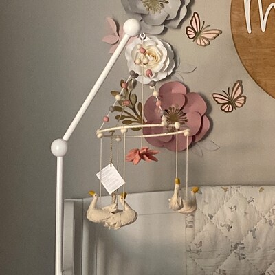 Mobile Hanger for Crib by Okidokids™ Baby Mobile Arm Modern White ...