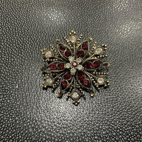 Sparking White Rhinestone Snowflake Brooch Pin, Brooch Pin, Unique ...