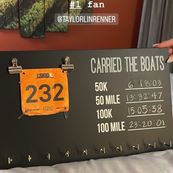 Customizable Single Bib Medal Holder Medal Display Rack You Design It ...