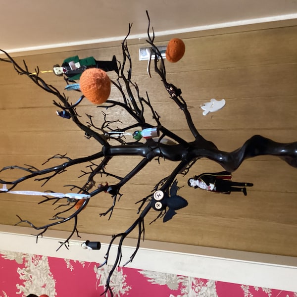 Black Tree - Perfect for Halloween & Christmas Decorations ...