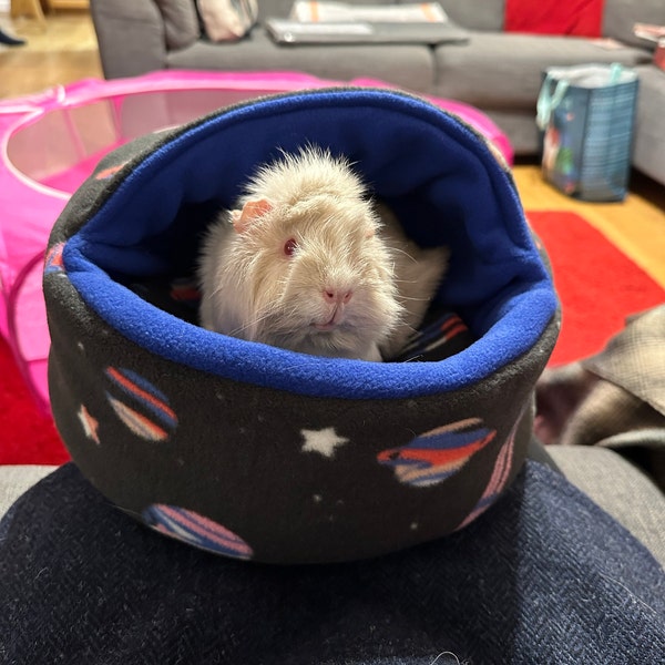 LARGE Piggie Pod Guinea Pig Bed| CUSTOM ORDER - Etsy UK