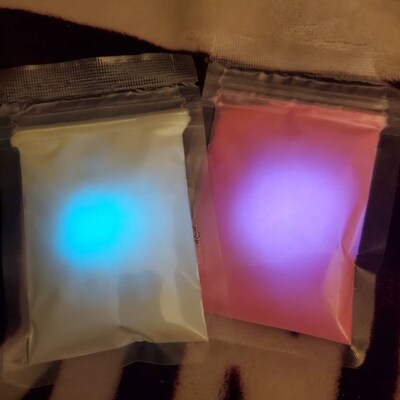 Glow in the Dark Powder, Natural Aqua UV Reactive Glow Powder ...