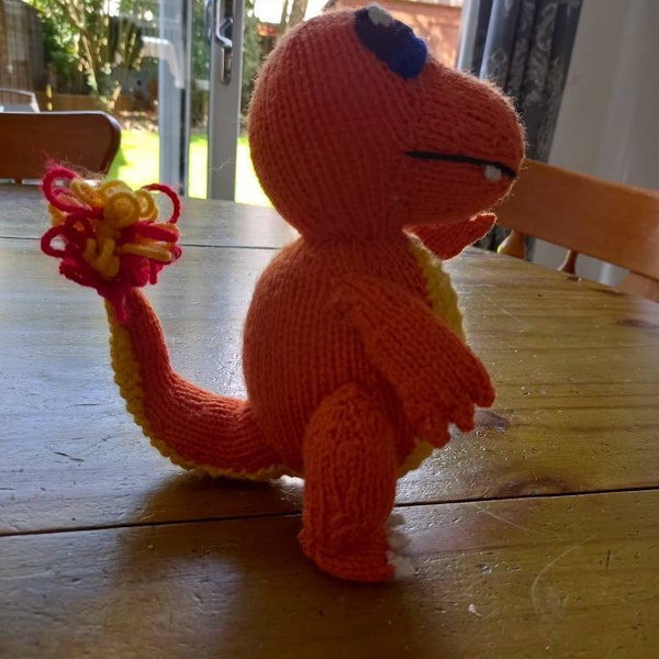 Knitted Pokeball Pattern Pokemon Stuffed Toy Plushie Knitting Toy ...