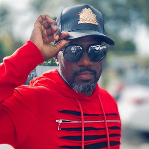 Haitian Hats, Haiti Gold Coat of Arms Hat, Haitian Shield Snapback ...