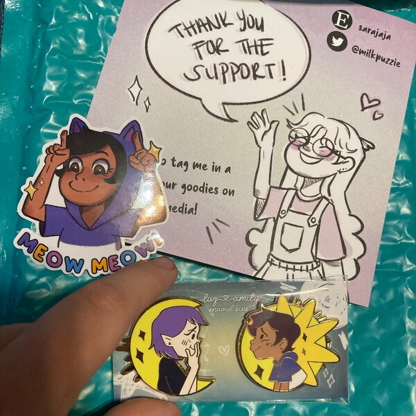 The Owl House Gold Enamel Pin | Lumity Luz Noceda & Amity Blight Hug - Etsy