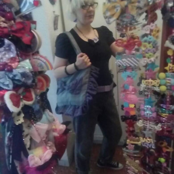 Kawaii Larme Powder Puff Princess Pink Bow Hard Enamel Pin 3cm A GRADE ...