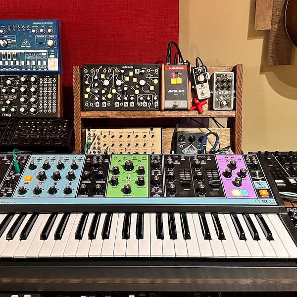 Vertical Desktop Pedalboard / Effects Pedal Stand / Guitar Pedals ...