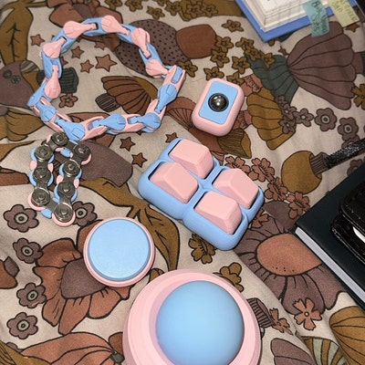 Keychain Roller Ball Silent Stimming Tool A Calming Sensory Fidget Toy ...