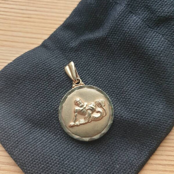 Vintage 9ct Solid Gold One Pound Note Pendant With Full British ...