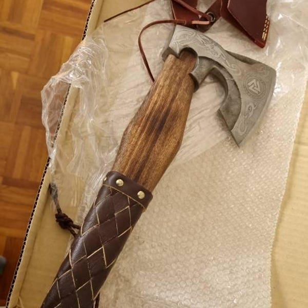 Custom Viking Sword in Unique Style, Damascus Steel Viking Sword Hand ...